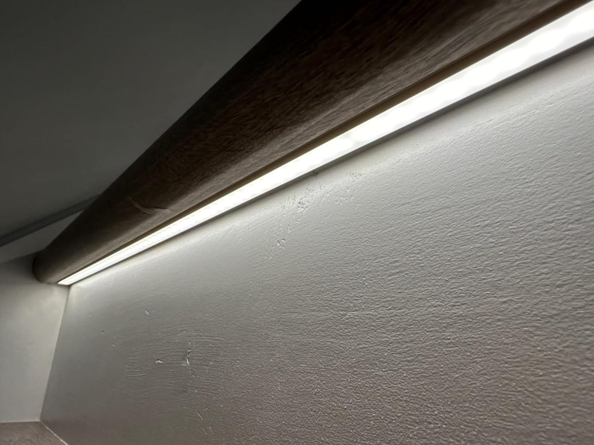 led_stair_lights_-_004_1200x900.jpg?v=1712593139